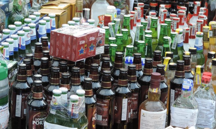 Delito de contrabando ¿Qué es y cómo se configura? - Justicia Transparente